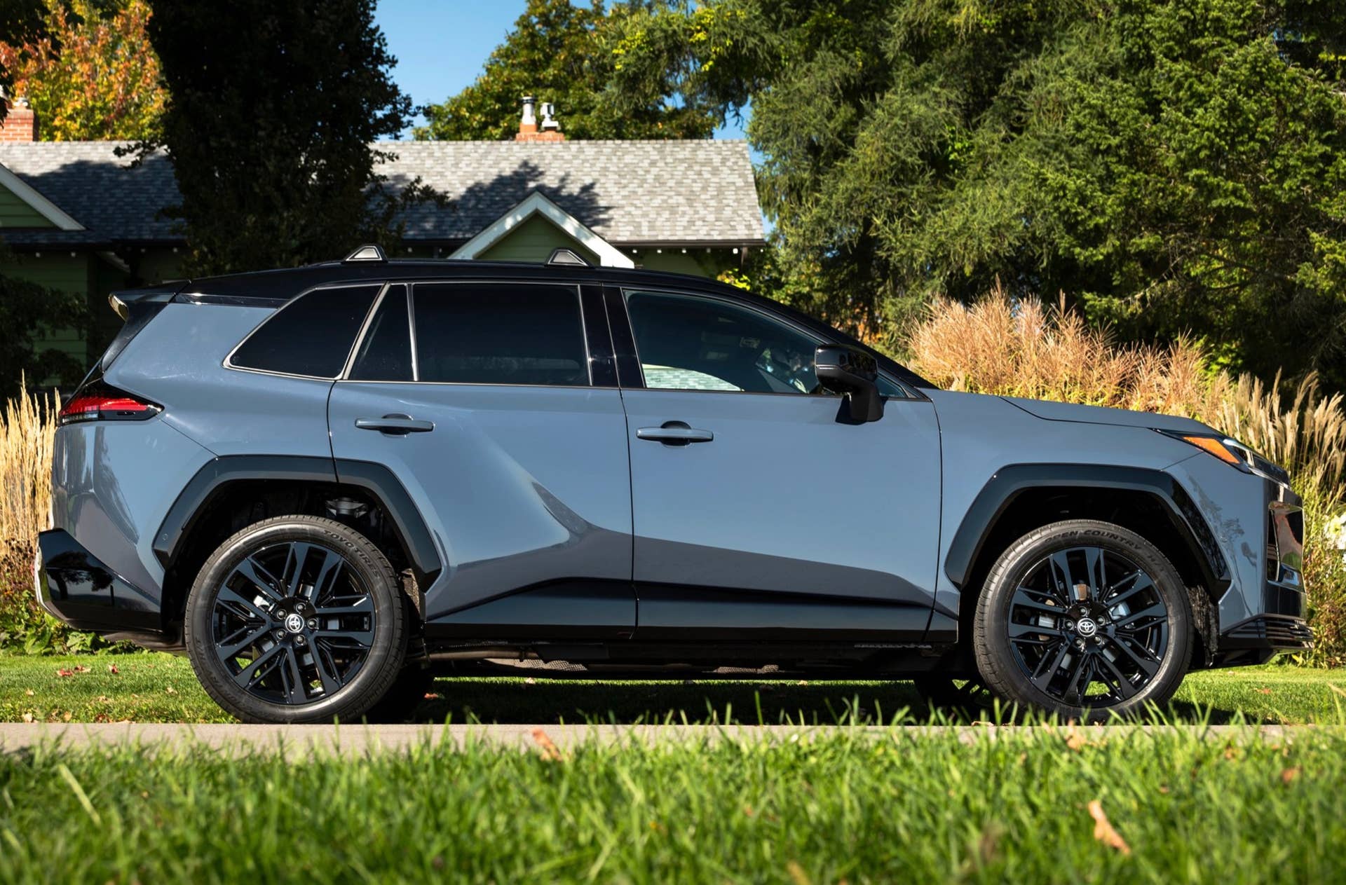 2026 Toyota RAV4 Vs. 4Runner: 5 Key Differences - Autoblog
