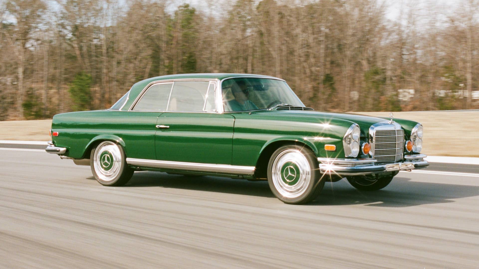 This Classic Mercedes 280 SE Hides a 640-HP AMG V8 - Autoblog