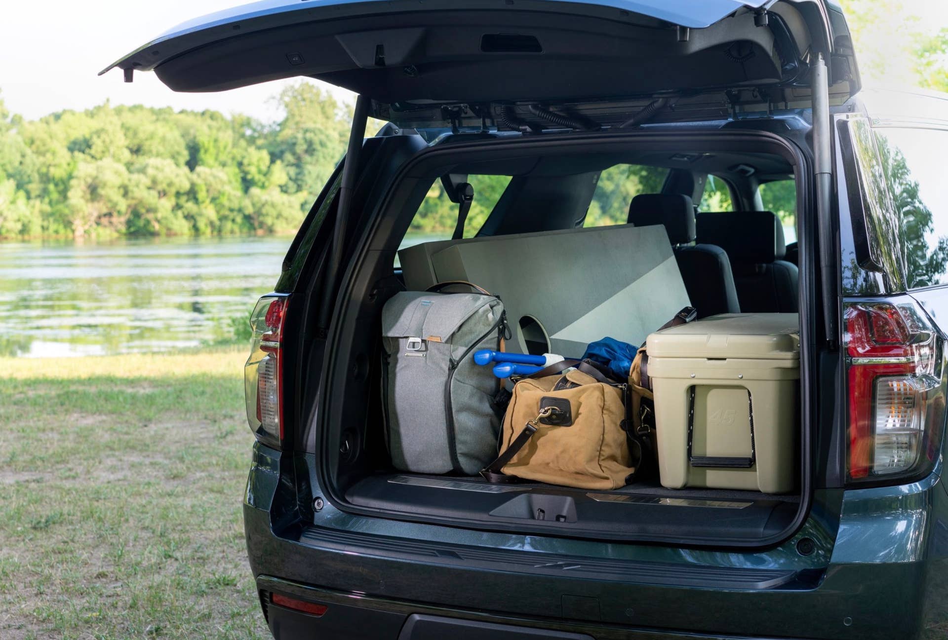 Top 5 SUVs With The Most Trunk Space - Autoblog