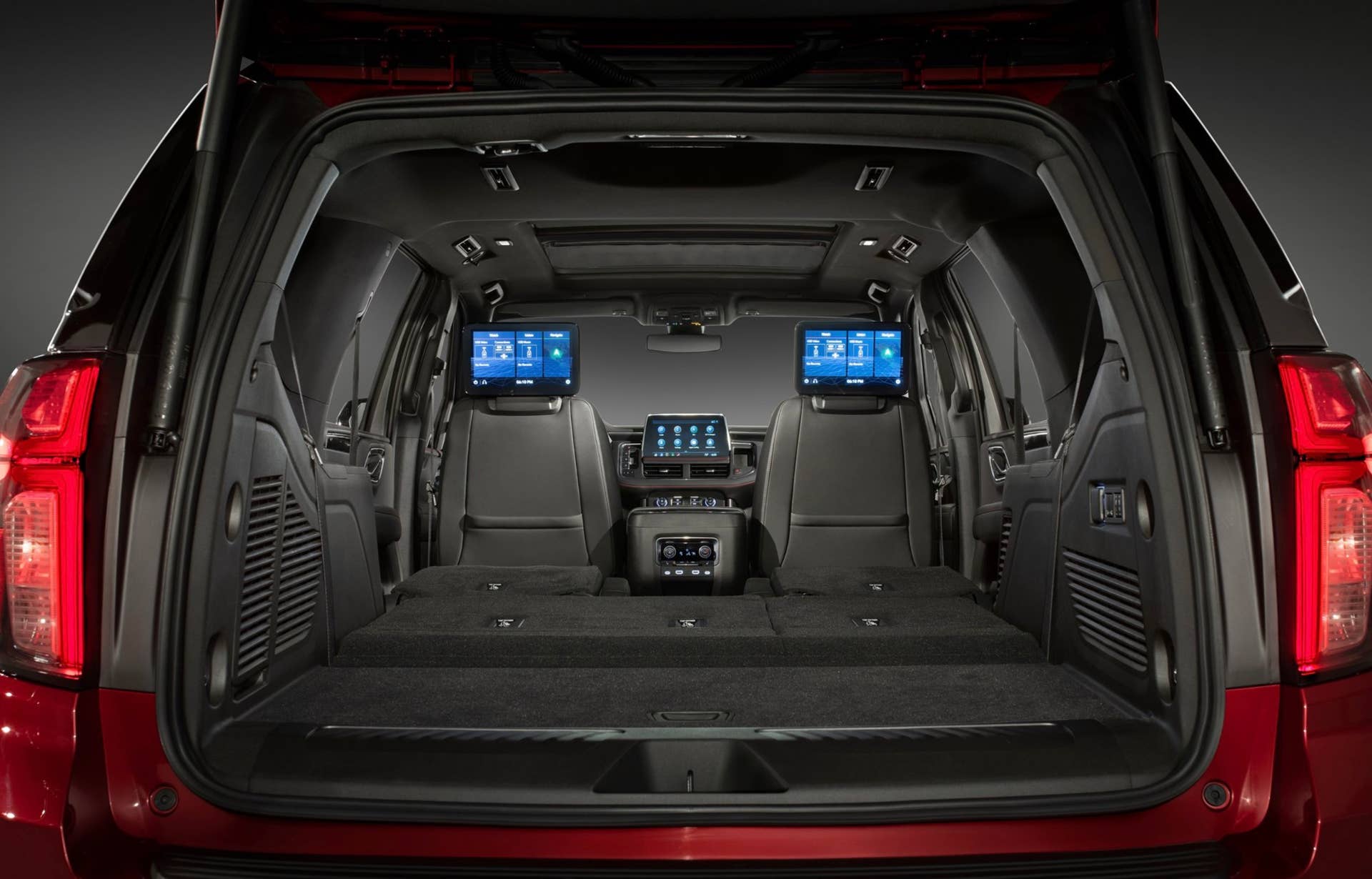 Top 5 SUVs With The Most Trunk Space - Autoblog