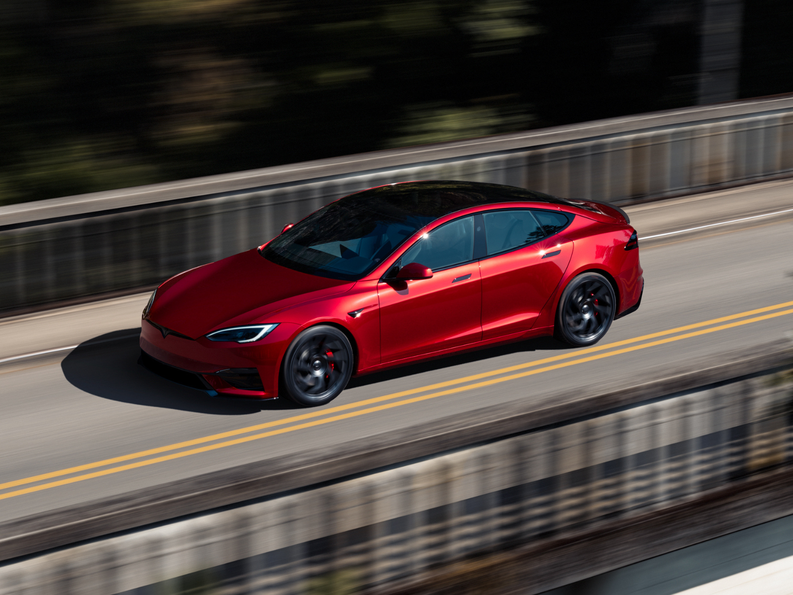 Here’s Your Last Chance to Lease a Tesla Model S this April Before It's ...