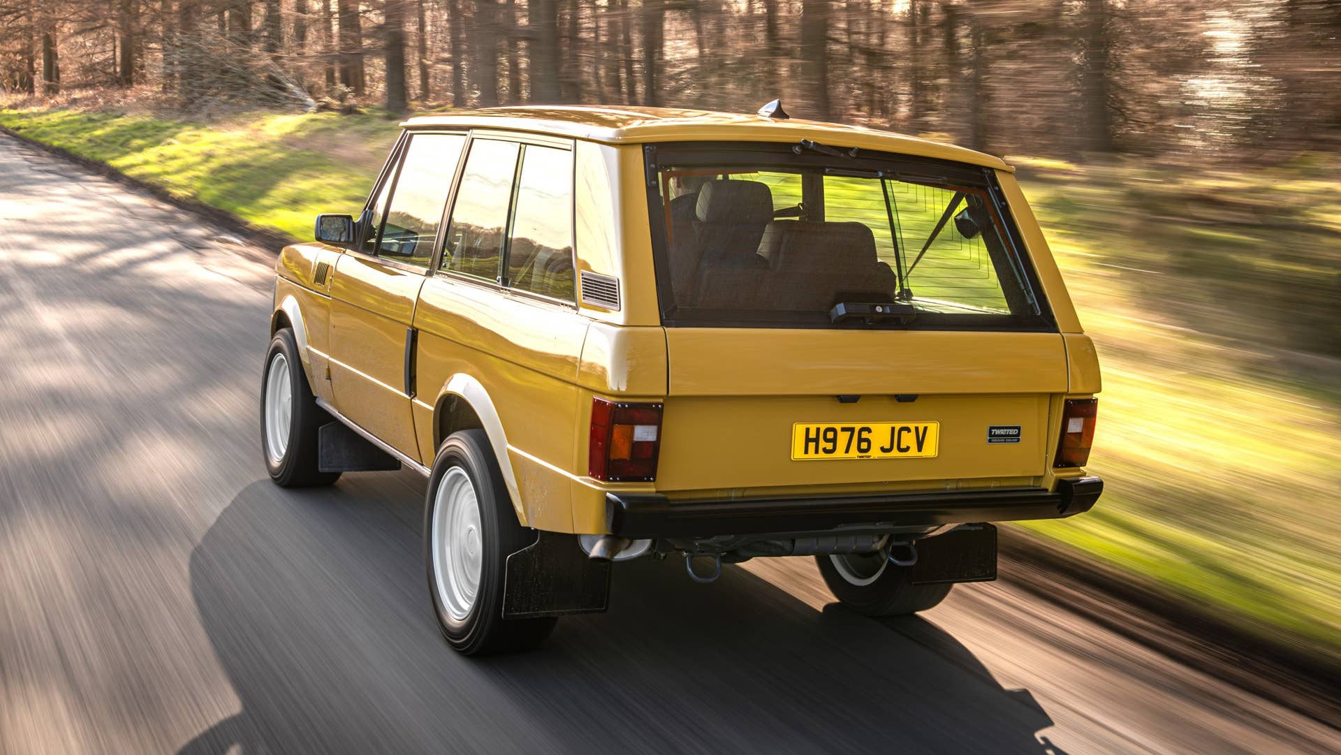 A Classic Range Rover With a V8 Swap Now Costs More Than a Ferrari ...