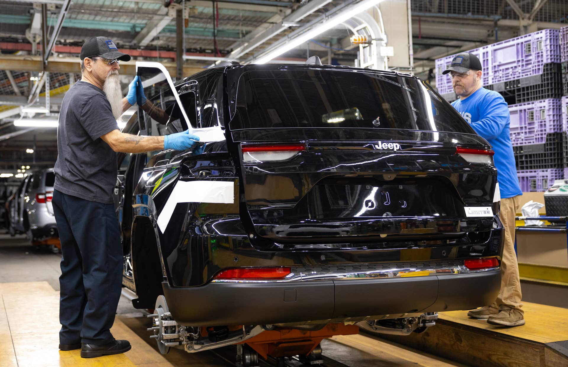 Jeep, Dodge, and Ram Deploy 2,000 New Engineers to Fix Quality - Autoblog