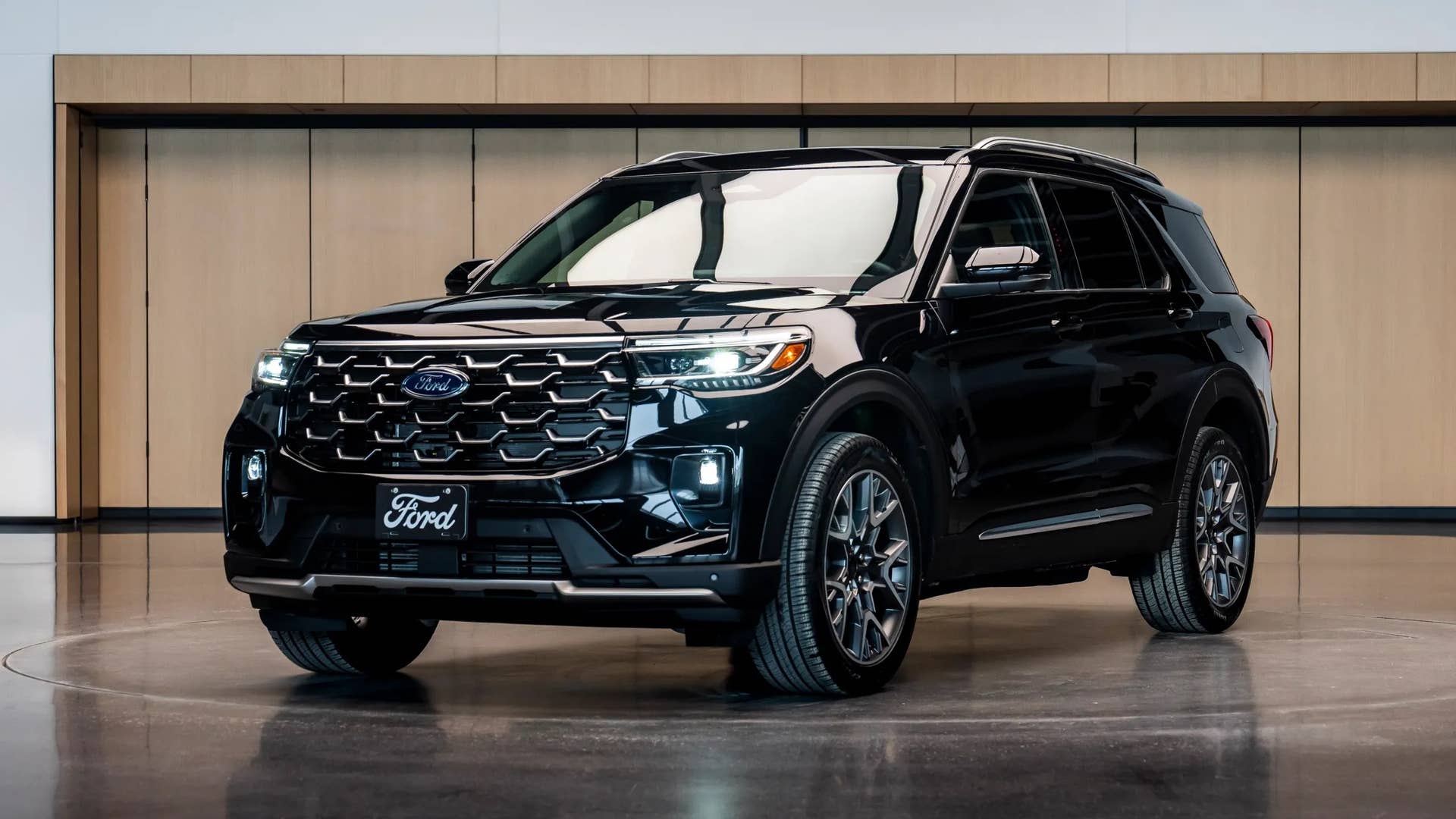 Ford Built a Custom Explorer for the Pope - Autoblog