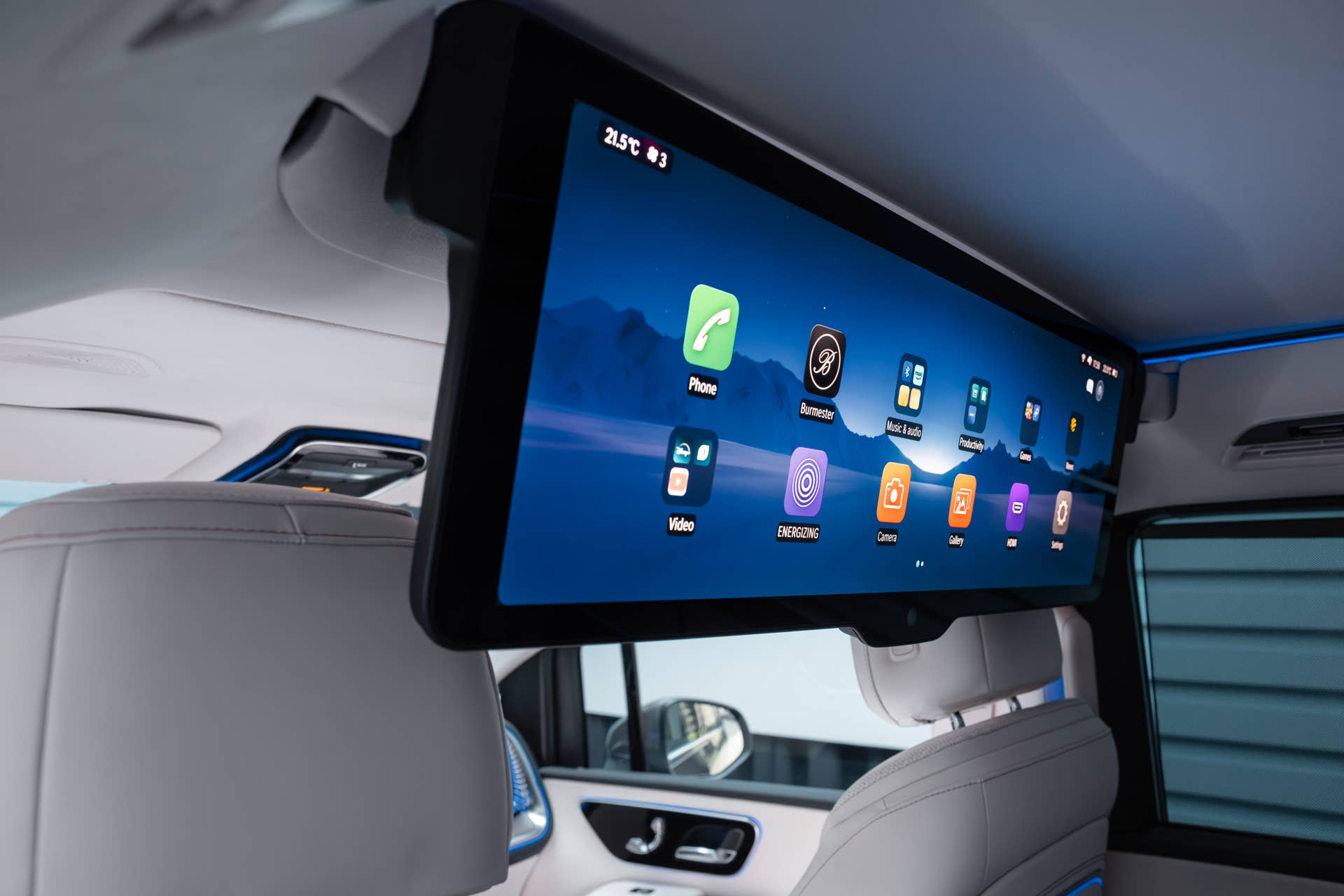 Mercedes-Benz VLE Brings S-Class Luxury To The Minivan Segment - Autoblog