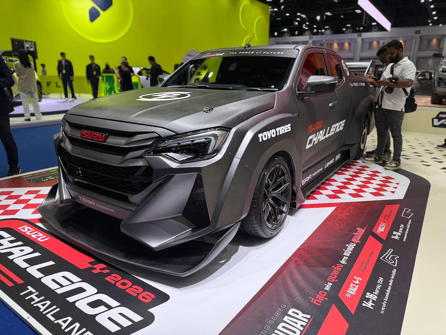 Isuzu Built a Pickup Truck That’s Basically a Race Car - Autoblog
