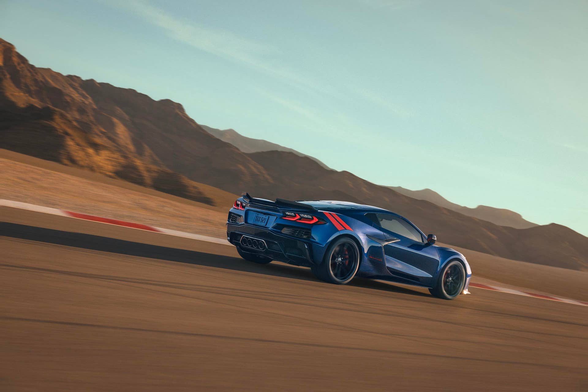 Corvette Grand Sport Returns With First-Ever Hybrid Model - Autoblog