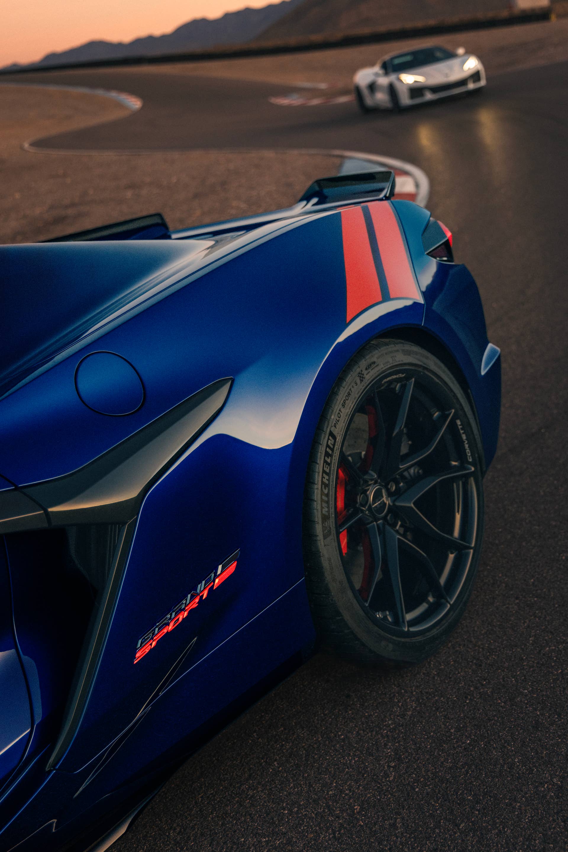 Corvette Grand Sport Returns With First-Ever Hybrid Model - Autoblog