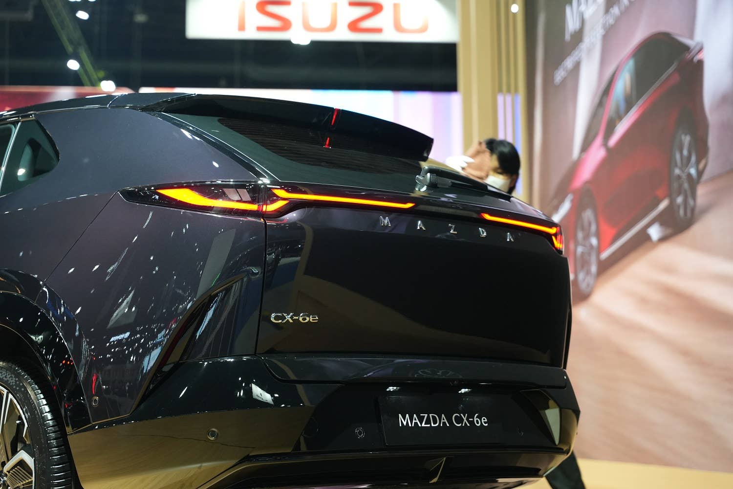 The Mazda CX-6e Is the Electric Mazda We’ve Been Waiting For - Autoblog
