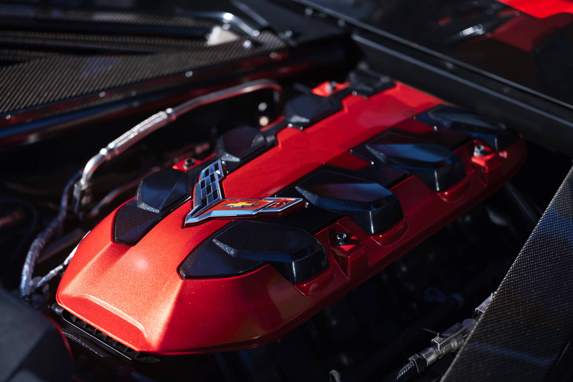 Chevy Is Putting the LS6 V8 Engine in the Base Corvette - Autoblog