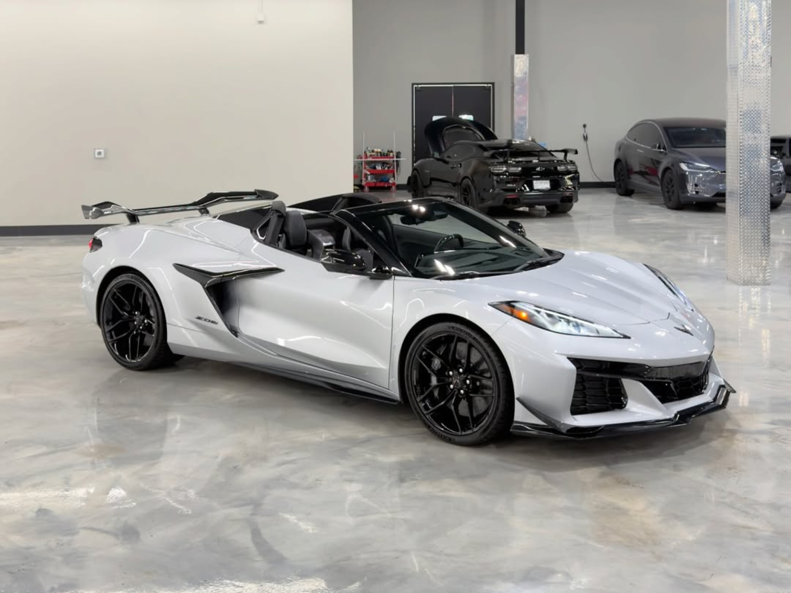 This Corvette Z06 Is Selling for $40,000 Over MSRP - Autoblog