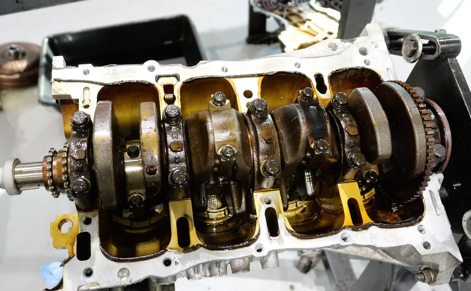 Hyundai’s Problematic Theta Engine Hits 180,000 Miles — Teardown ...
