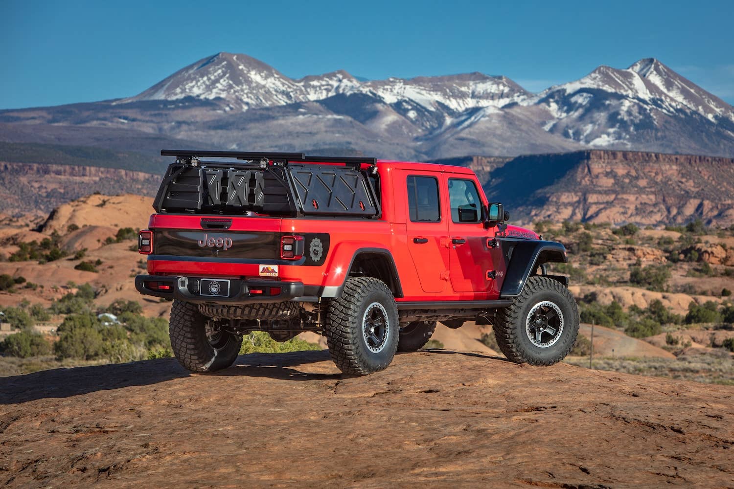 2026 Jeep Gladiator Review, Specs, Pricing, and Warranty - Autoblog