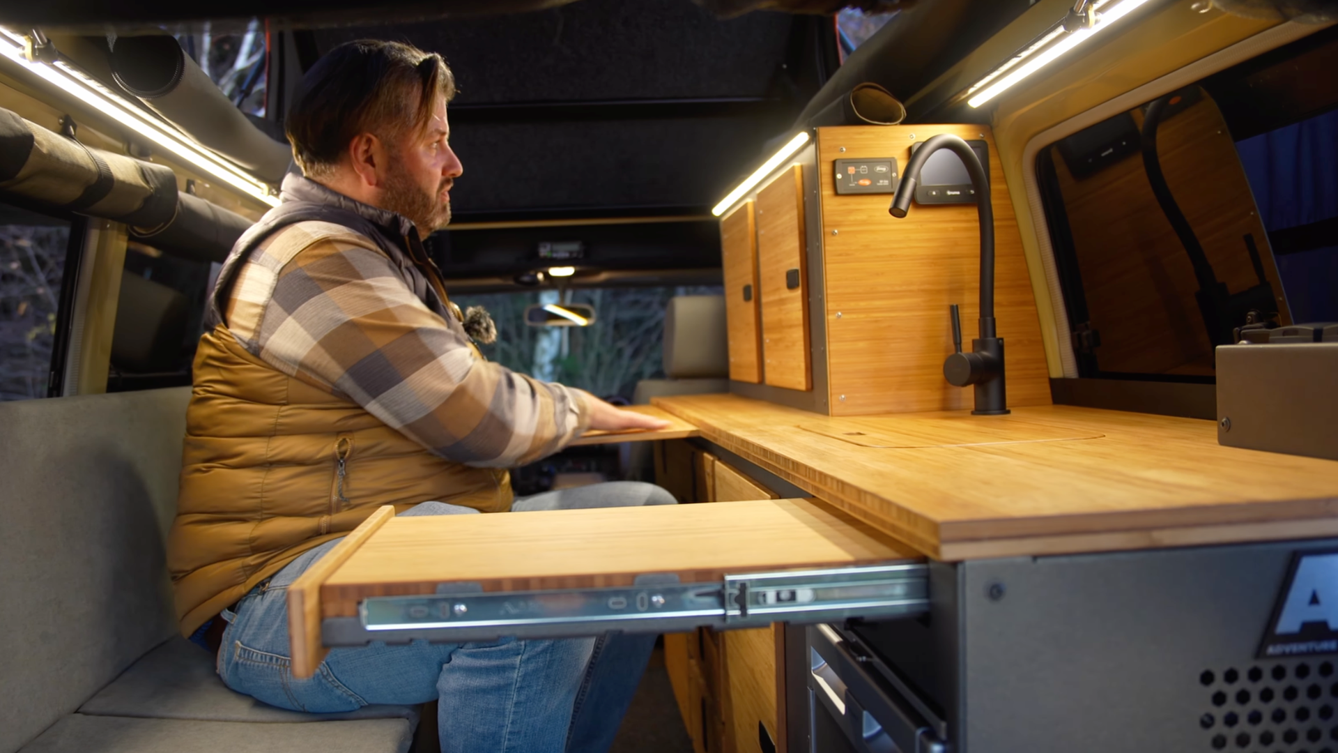 This Toyota Land Cruiser Troopy Was Turned Into the Ultimate Overland ...