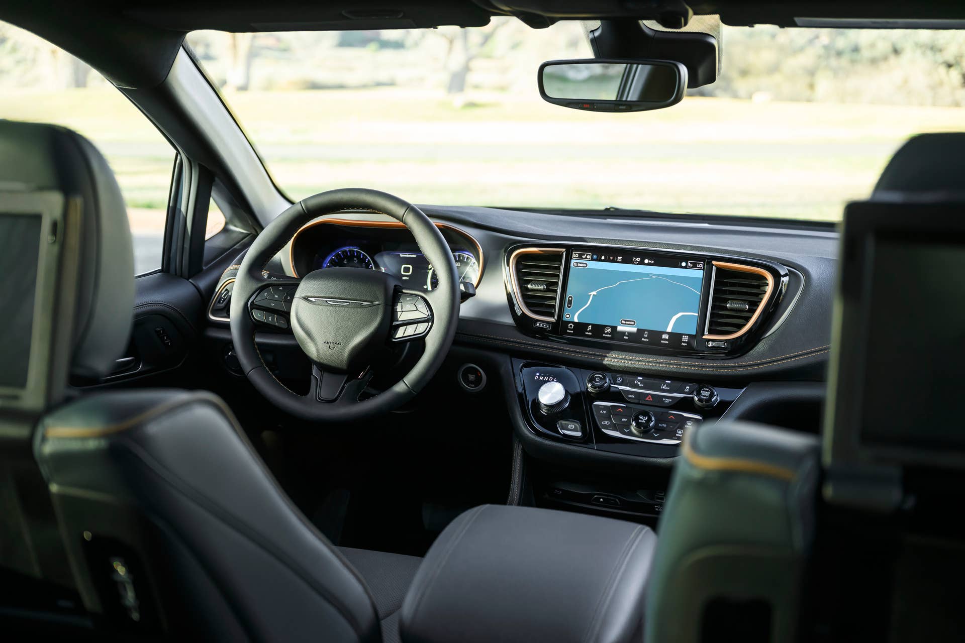 2027 Chrysler Pacifica Arrives With New Look, Updated Tech, and New ...
