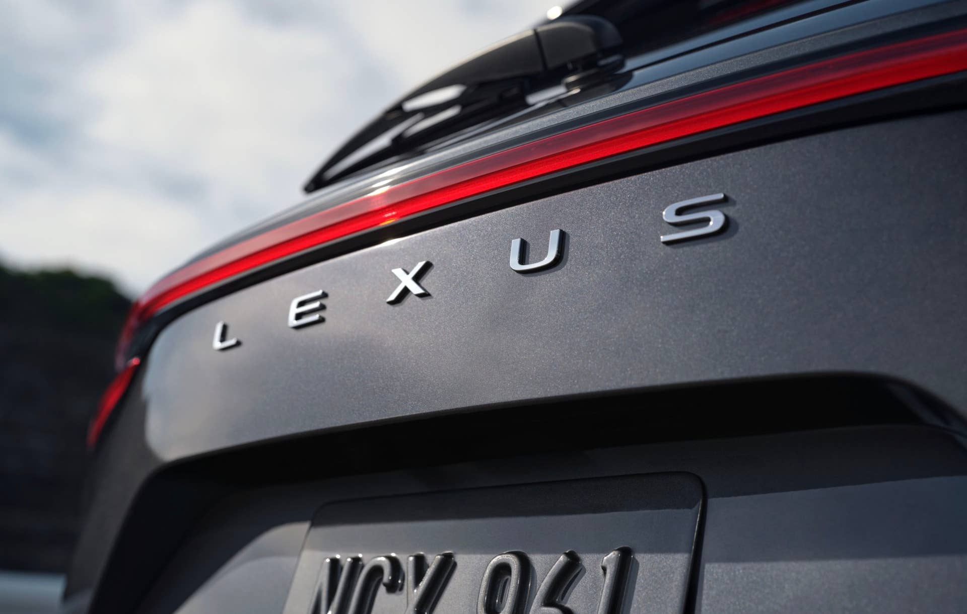 Lexus Recalls NX, RX, TX Amid Surge in Backup Camera Failures - Autoblog