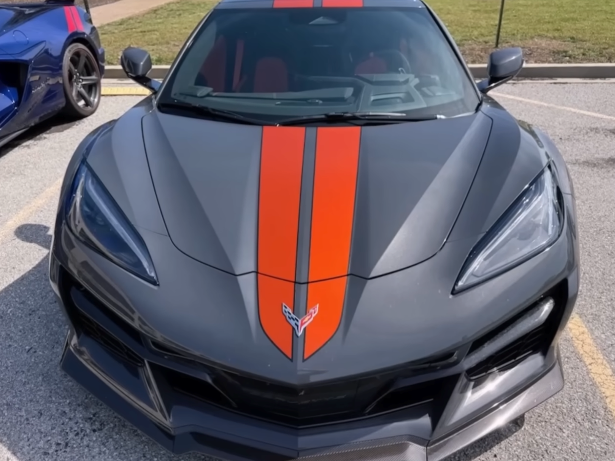 2027 Corvette Rollout Dates Revealed—C8 Fans Should Mark Their ...
