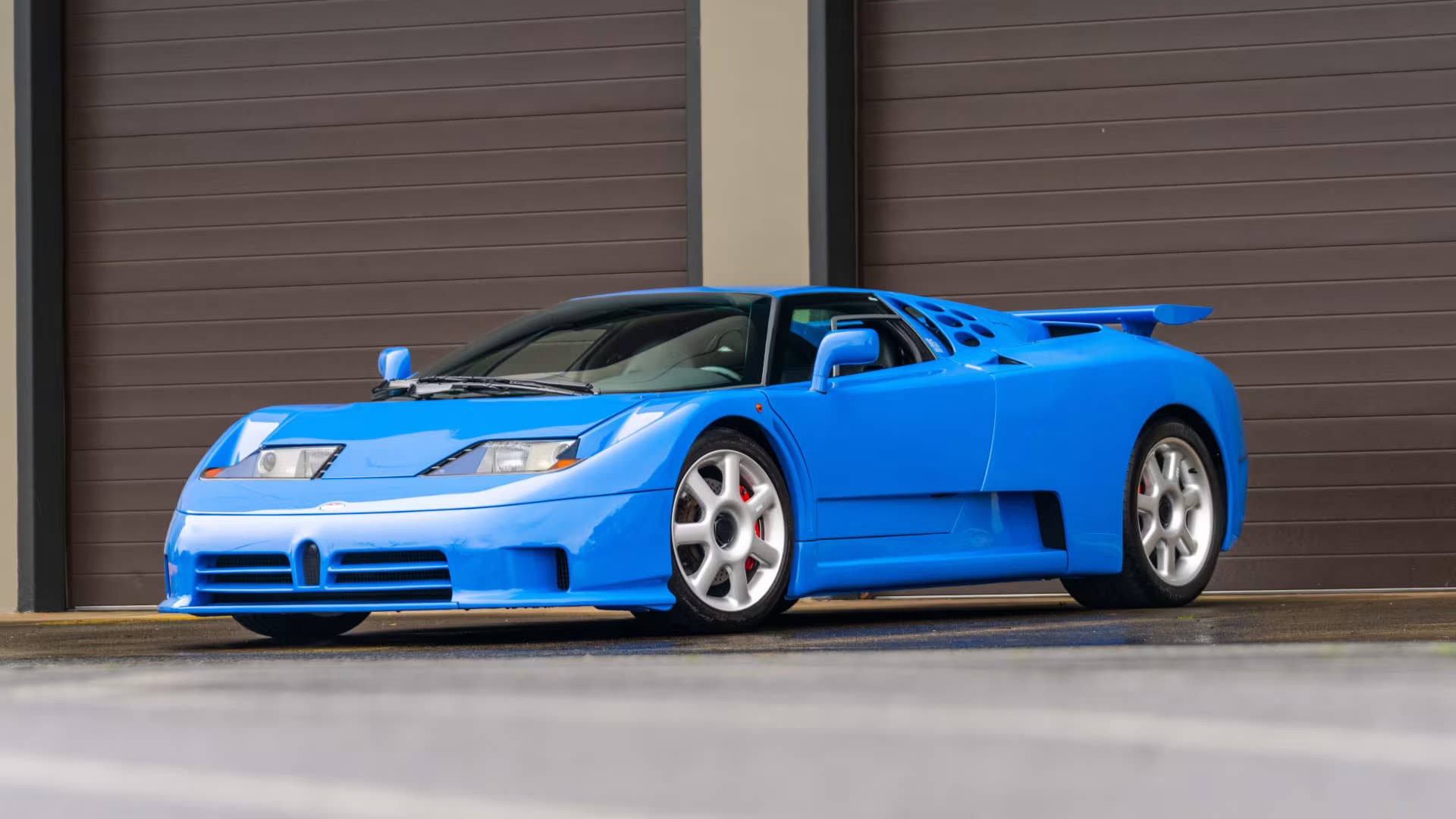 Long-Lost Bugatti 1995 Bugatti EB110 Super Sports Returns After Decades ...