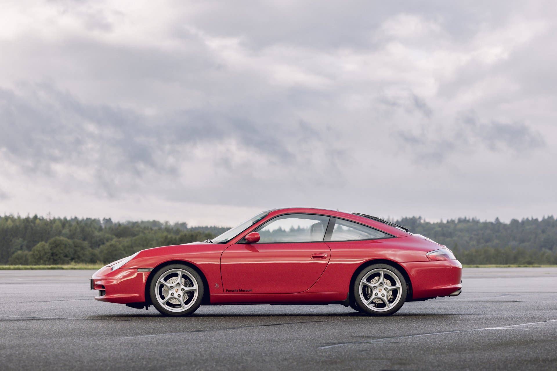 The Porsche 996 Went From Least Loved 911 to Must-Buy Bargain - Autoblog