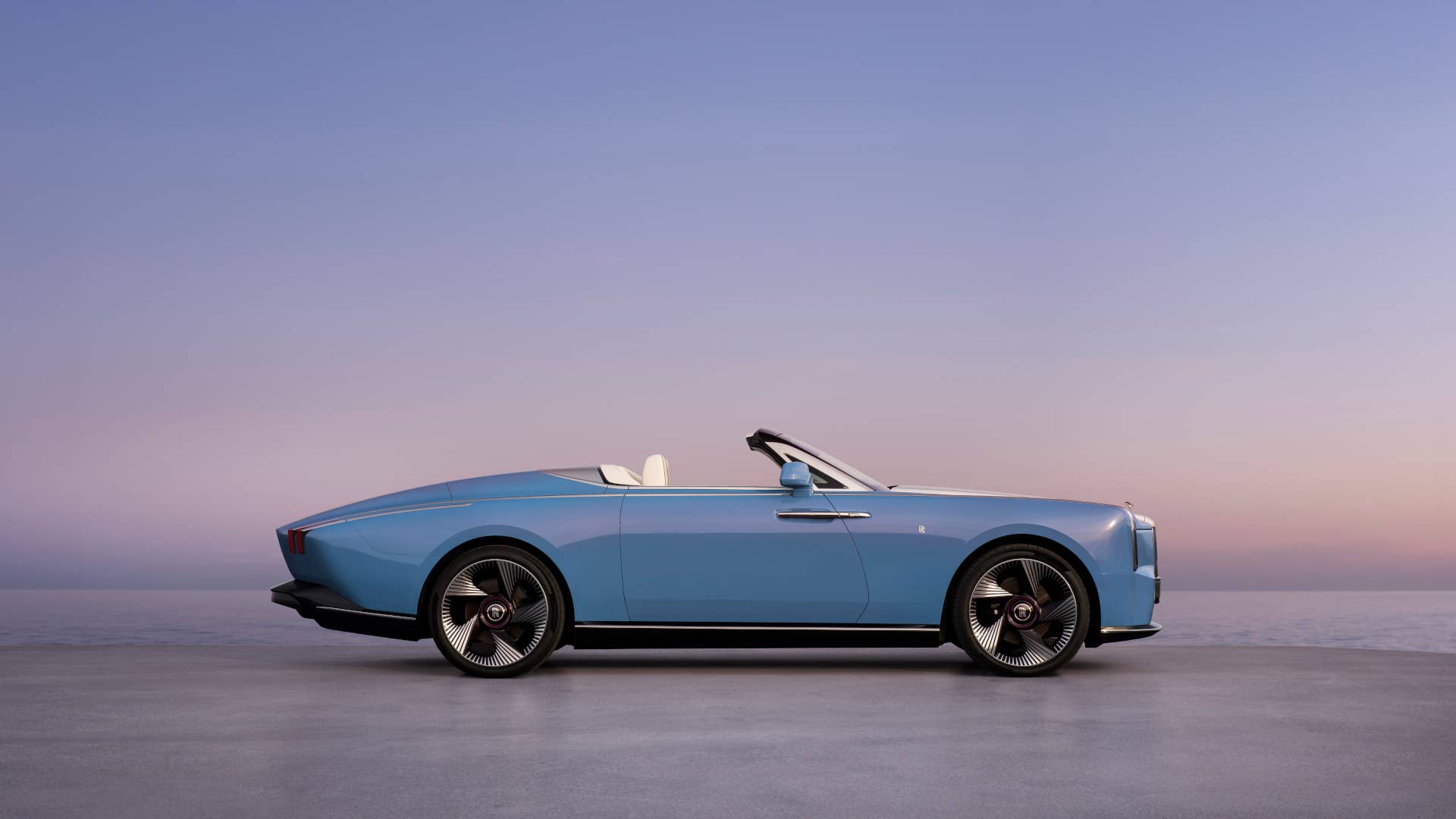 $9.5 Million Project Nightingale Is Rolls-Royce's First Bespoke EV, and ...