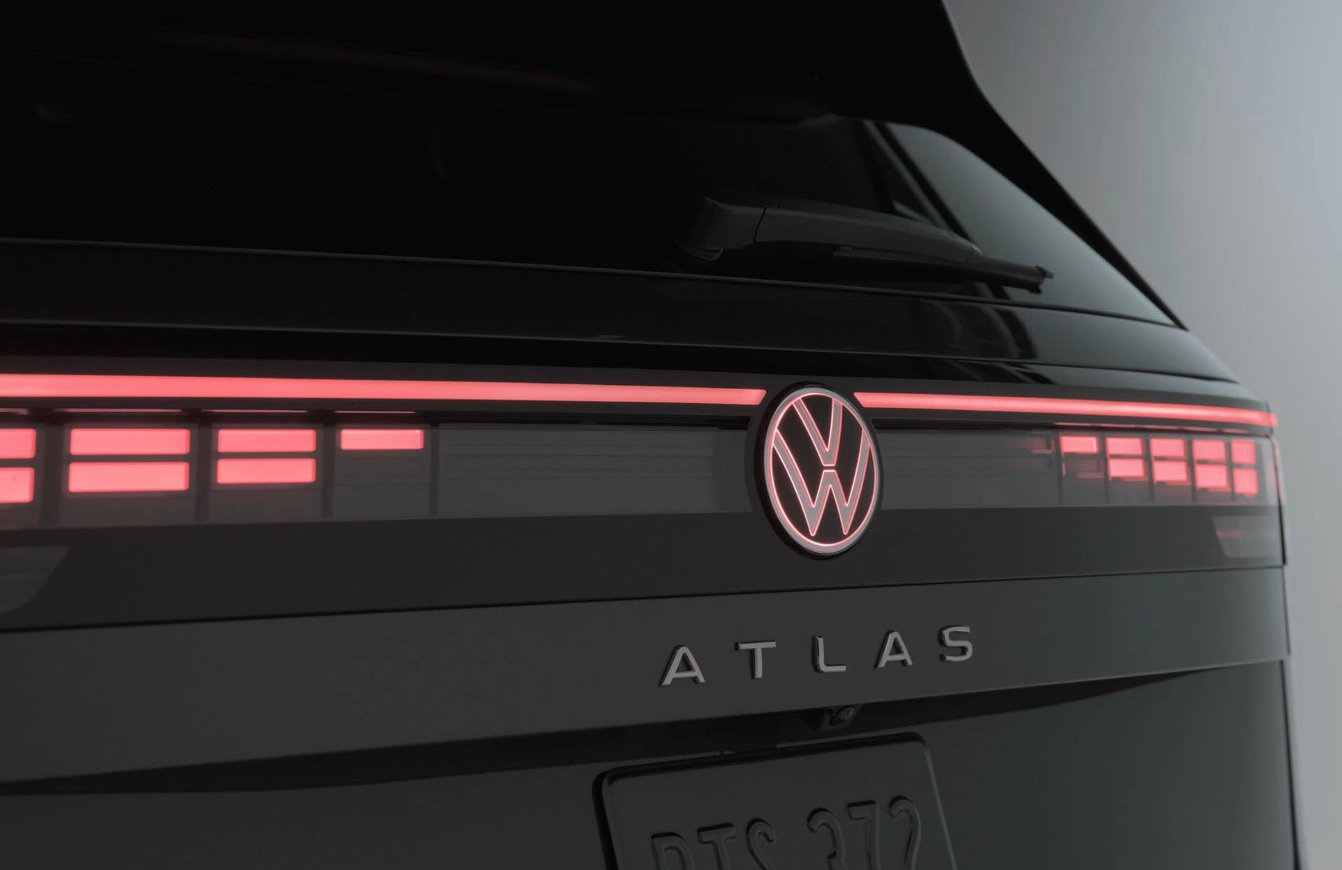 VW Atlas Hits 1 Million Units in the US as New Model Nears - Autoblog