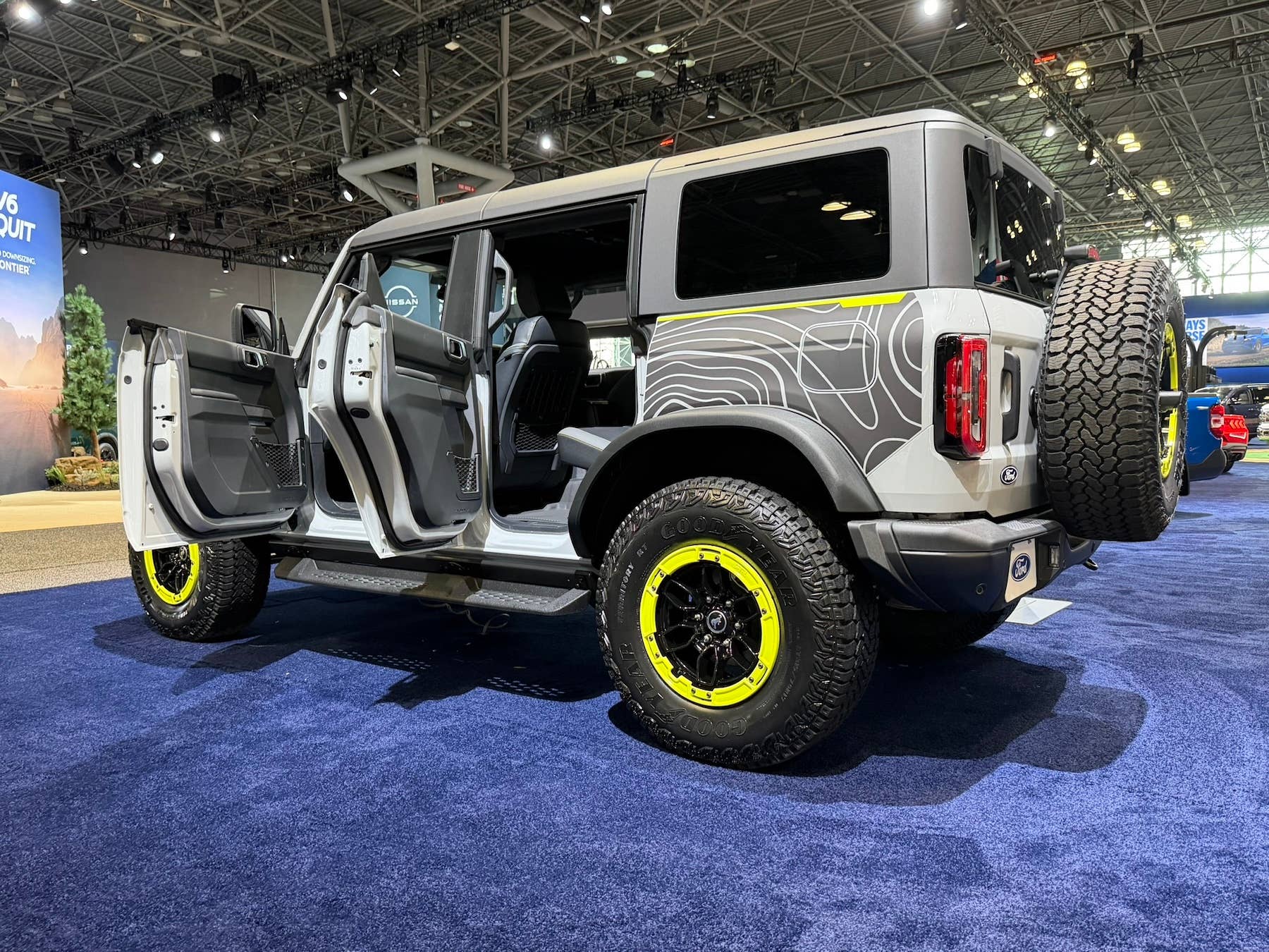 Ford Bronco RTR Up Close Looks Ready to Have Fun with the Raptor - Autoblog