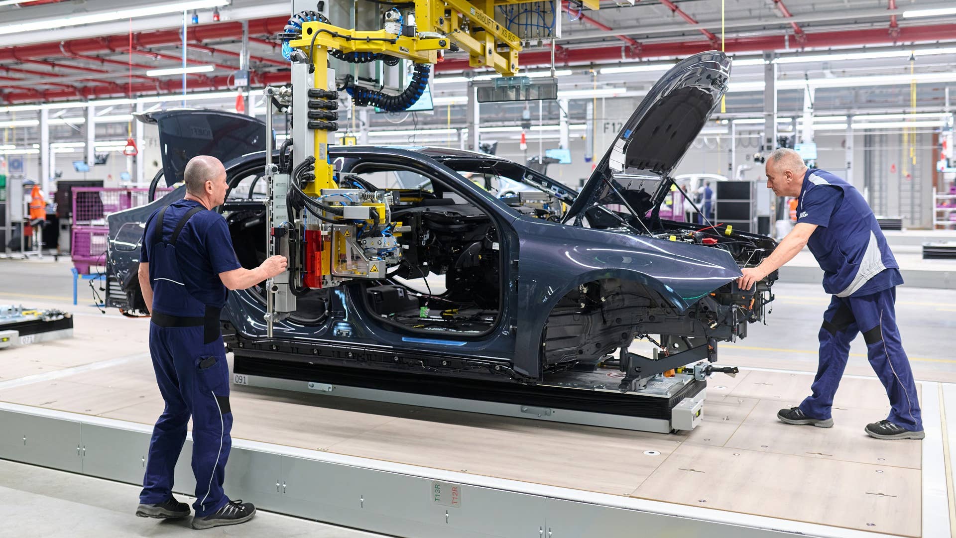 BMW’s Oldest Factory Will Build Only Electric Cars - Autoblog