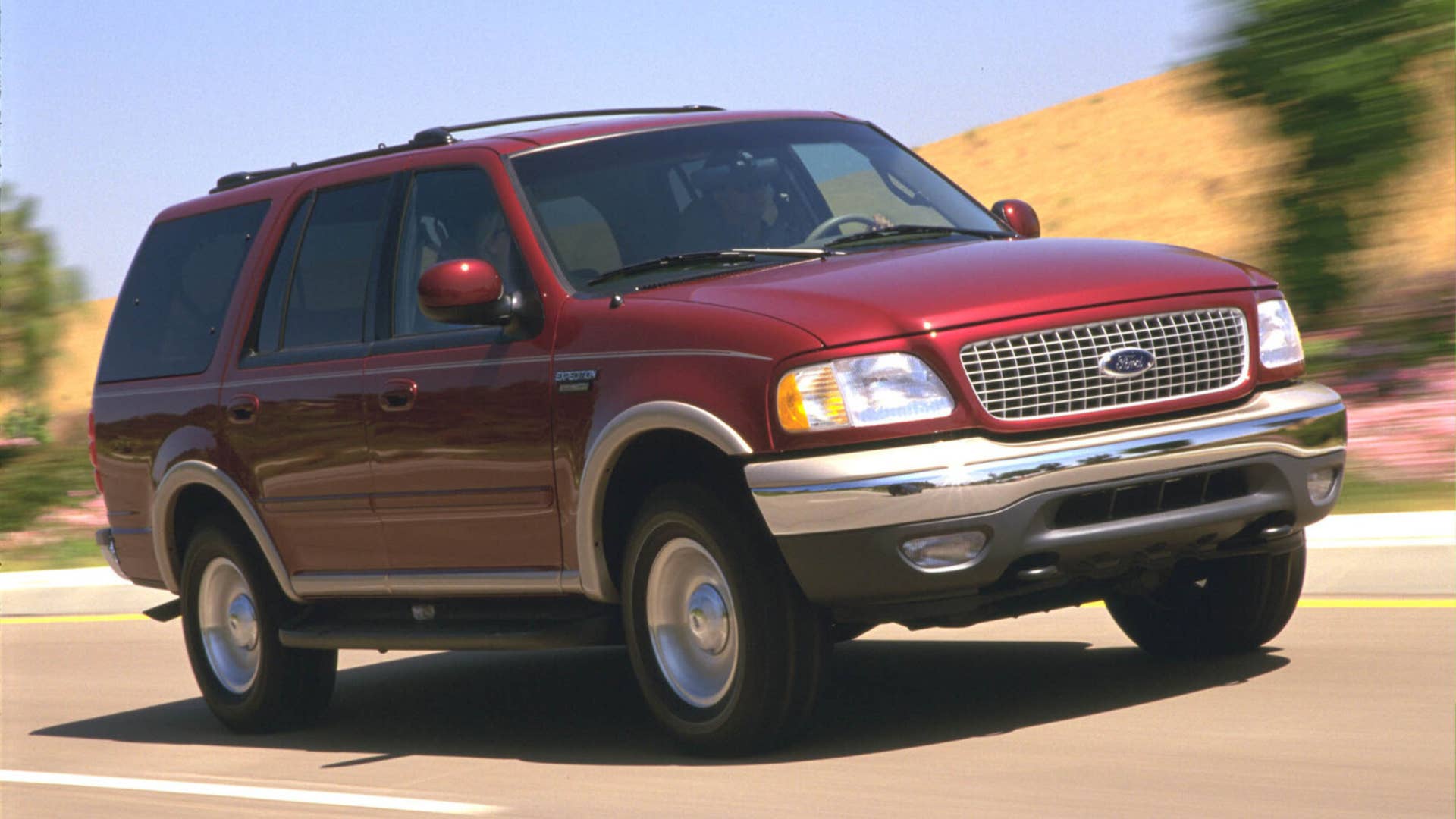 Ford Expedition Turns 30: The SUV That Took On the Suburban - Autoblog