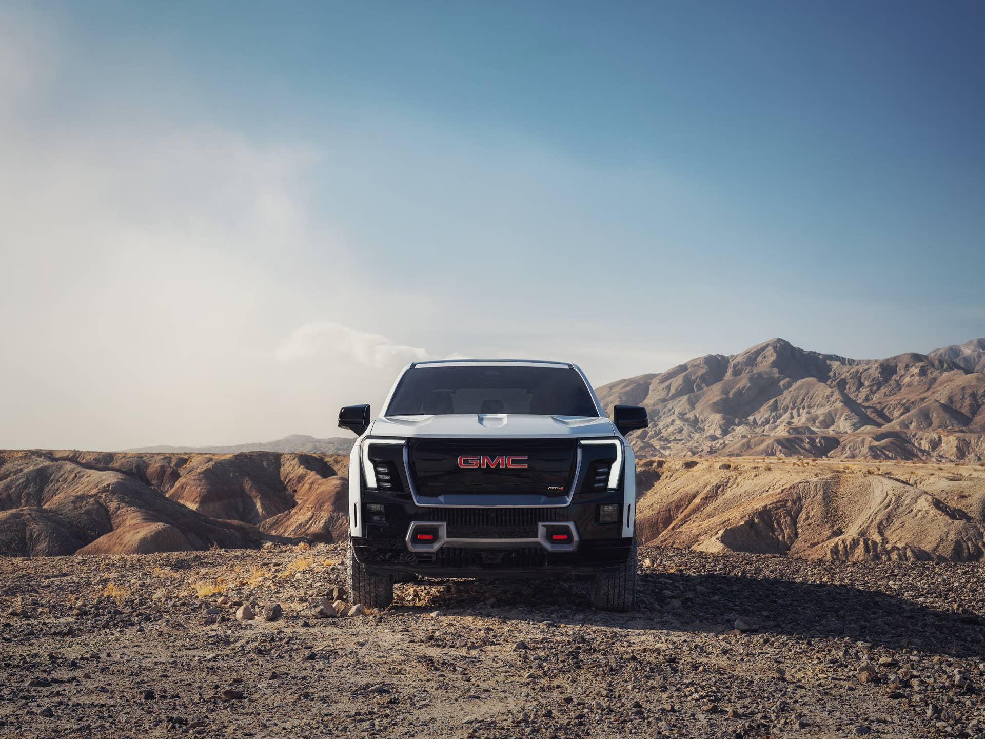 GMC Sierra AT4 vs AT4X: 3 Key Differences - Autoblog