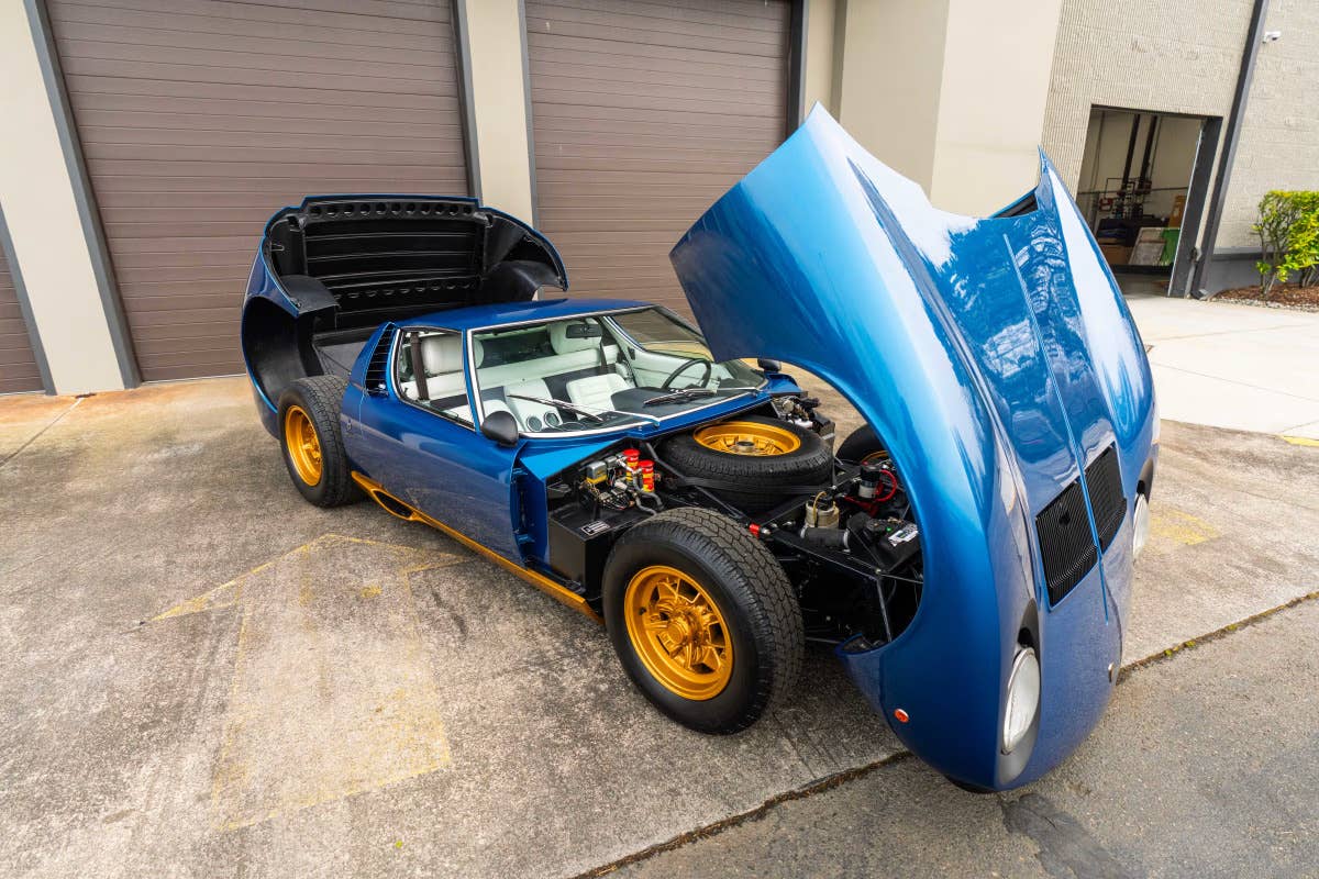 This One-Off Lamborghini Miura SV Could Break Records at Auction - Autoblog