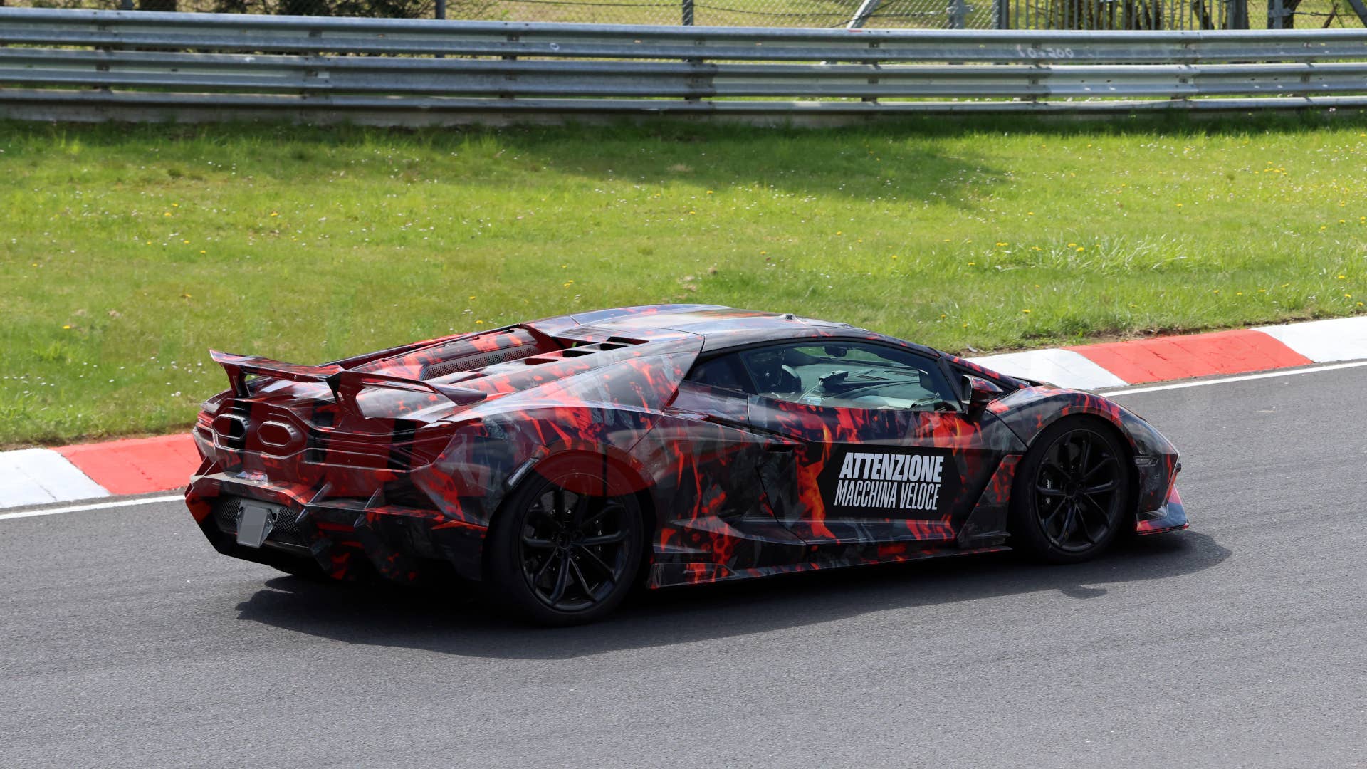 Lamborghini Revuelto SV Rumours Point To 1,065 HP And Just 1,963 Cars ...