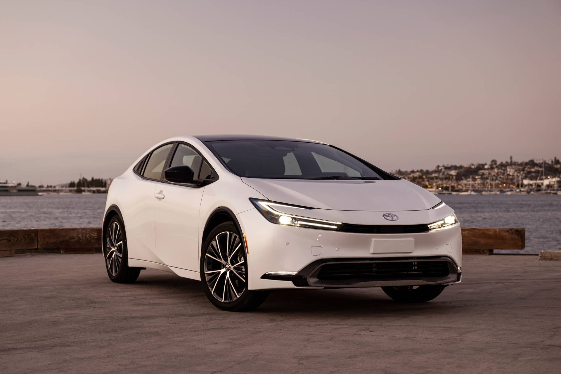 2026 Toyota Prius Review, Specs, Pricing, and Warranty - Autoblog