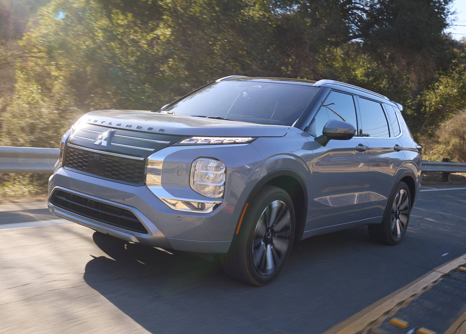 2026 Mitsubishi Outlander Adds Mild-Hybrid Power While Staying Under ...