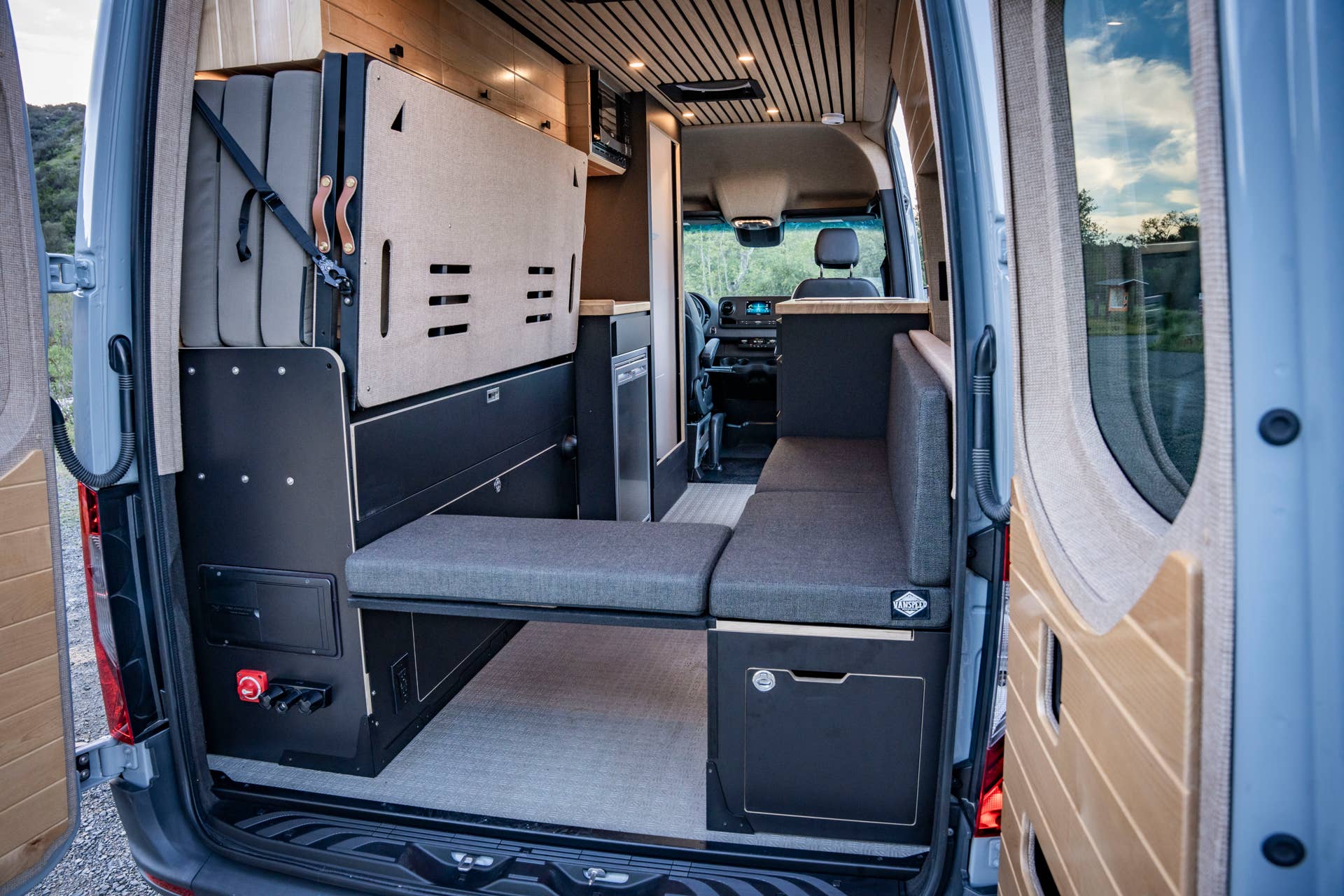 This Mercedes-Benz Van Was Turned Into a $219,000 Luxury Home on Wheels ...