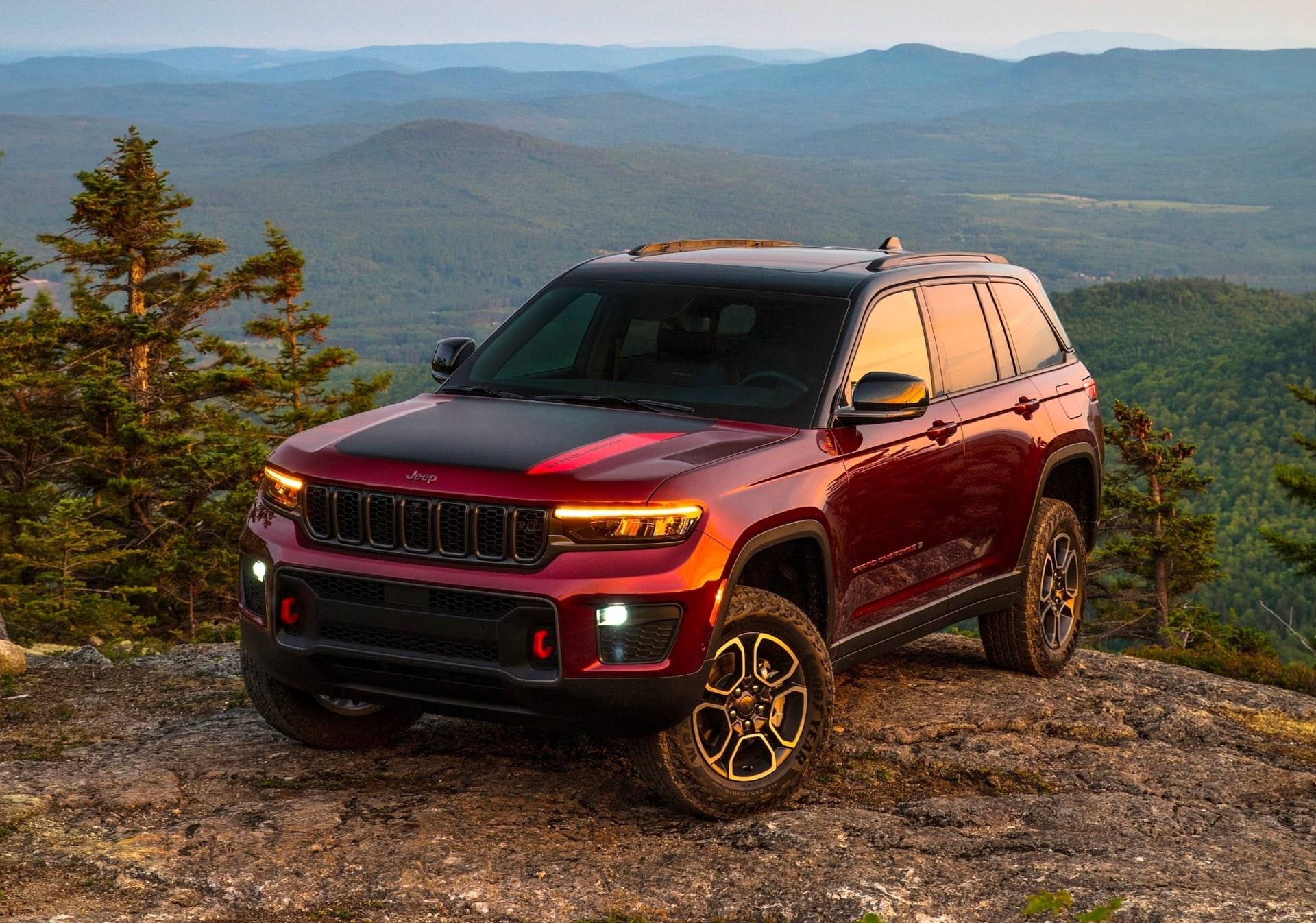 Jeep Grand Cherokee April Lease Deals Make This 4X4 a Bargain - Autoblog