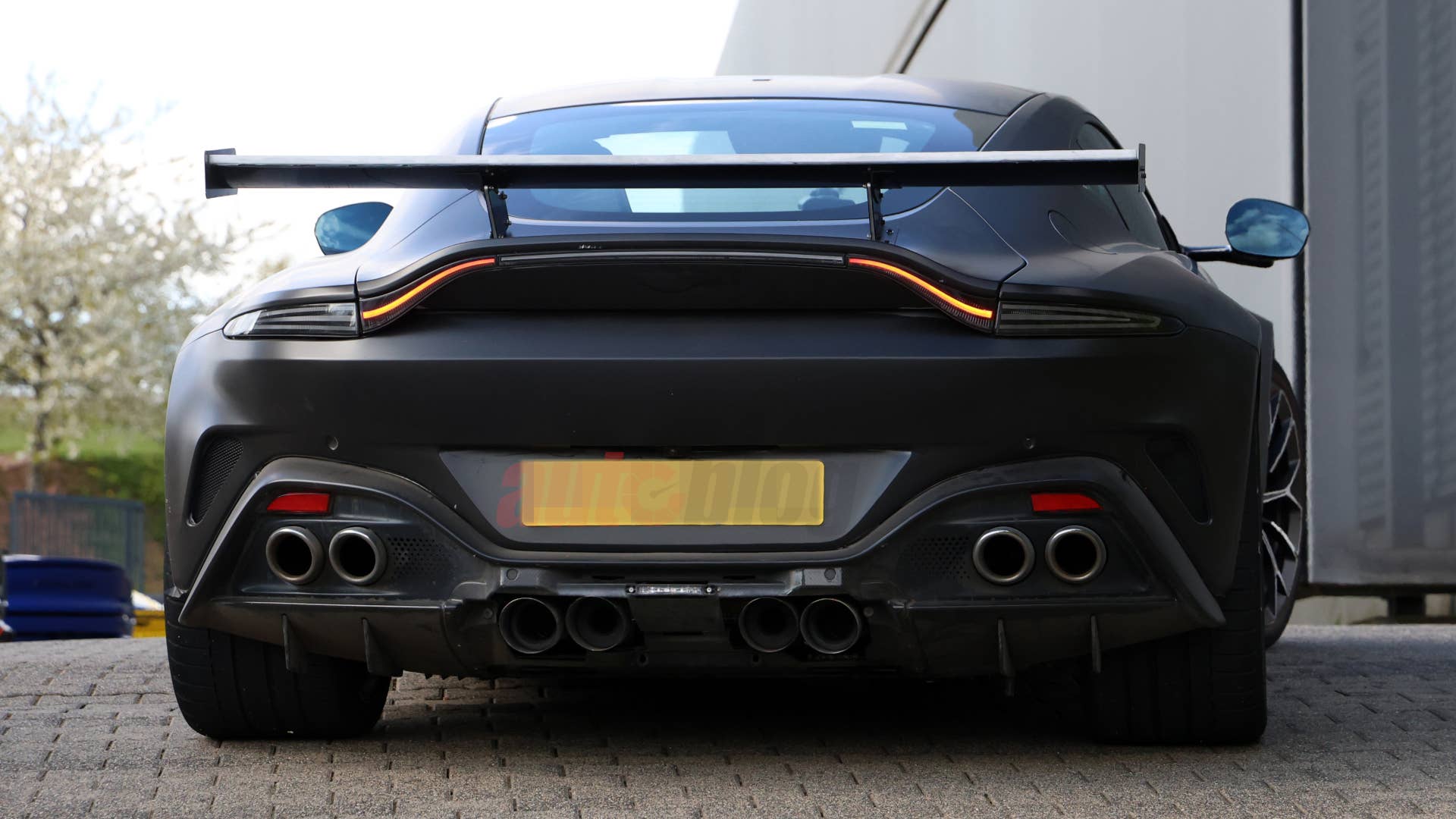 Aston Martin's Wild New Vantage Has Way Too Many Exhaust Tips - Autoblog