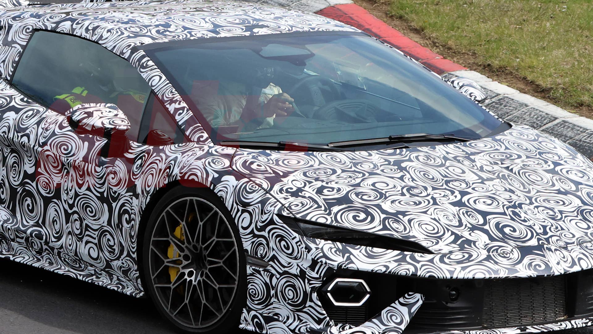 This Is Your First Look at the Lamborghini Temerario Spyder - Autoblog