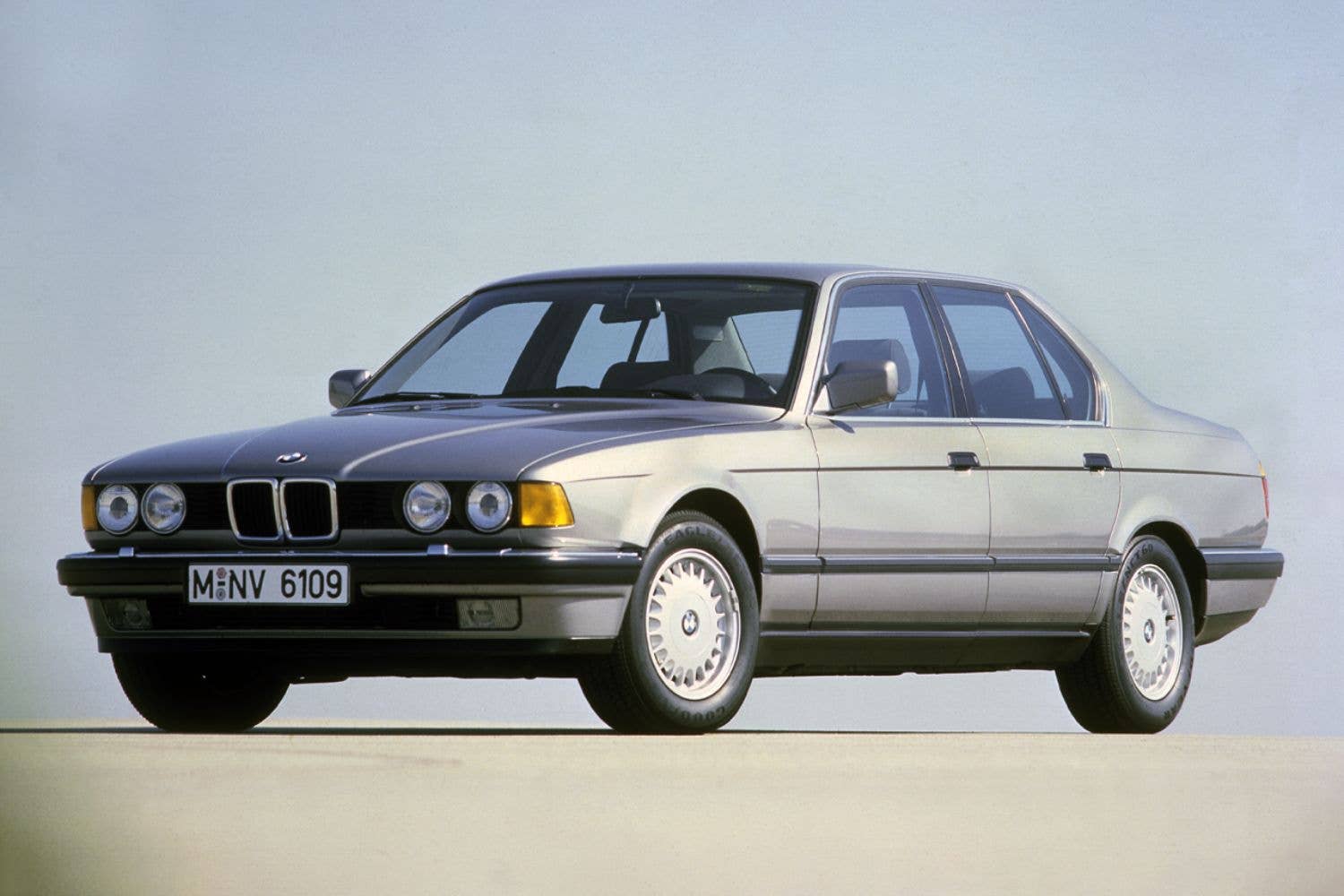 BMW’s Most Underrated 7 Series Forced Mercedes to Rethink the S-Class ...