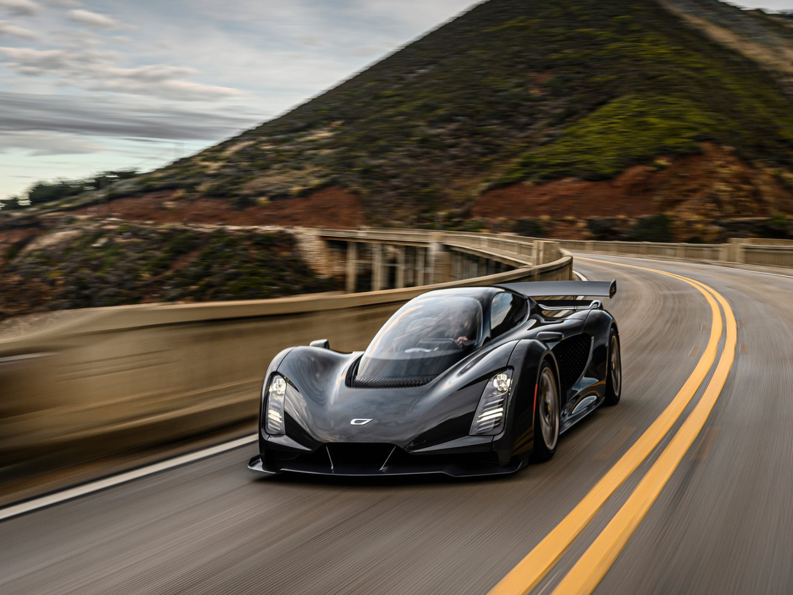 Czinger 21C Targets Ford and Chevrolet in Nürburgring Battle for ...