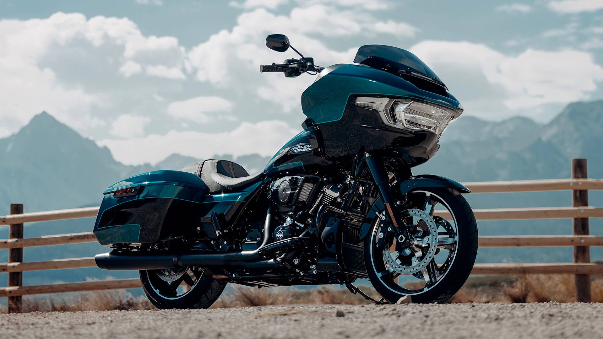 Harley-Davidson Recalls 88,000 Motorcycles After Fault Could Cause Oil ...