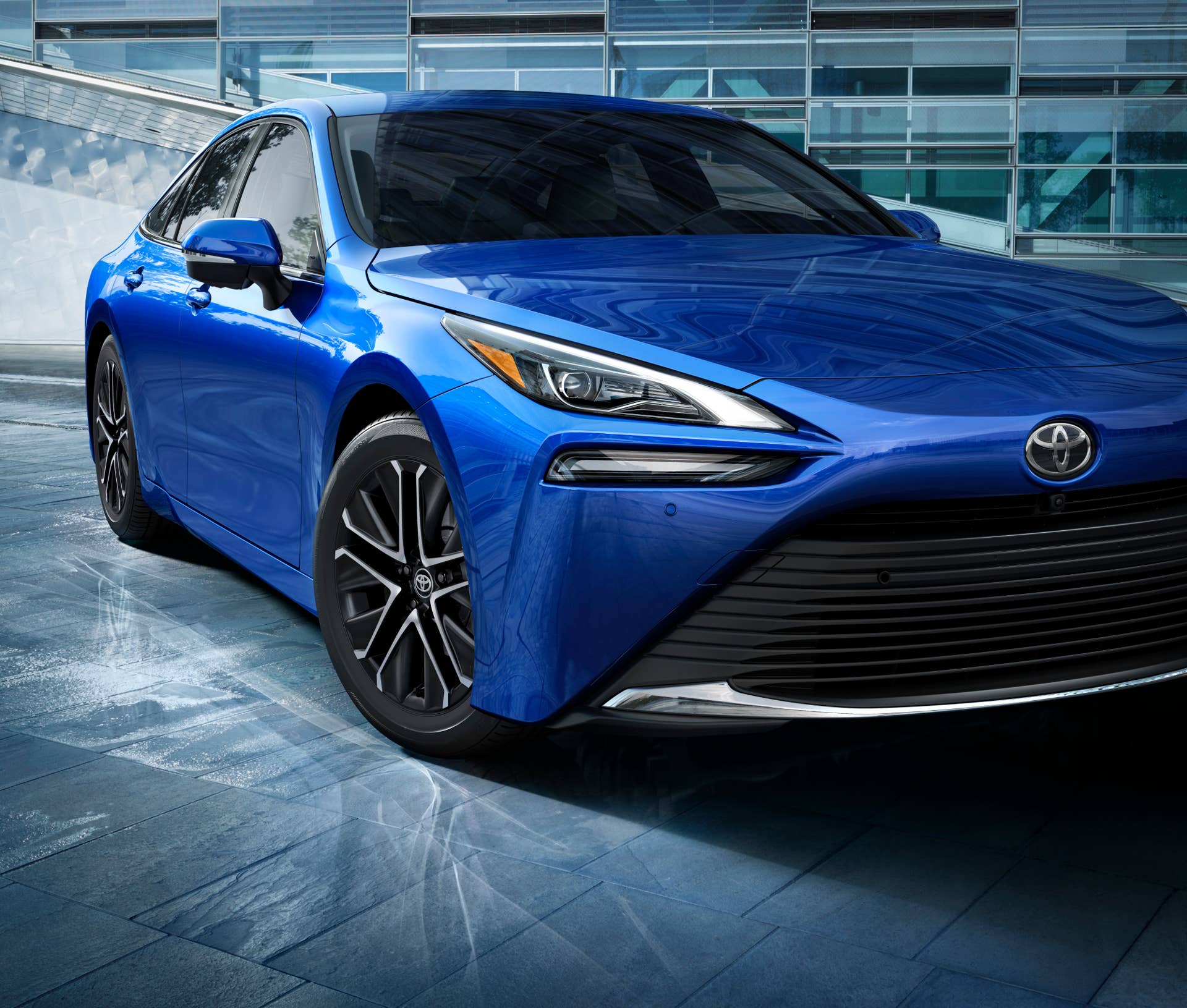 2026 Toyota Mirai Review, Specs, Pricing and Warranty - Autoblog