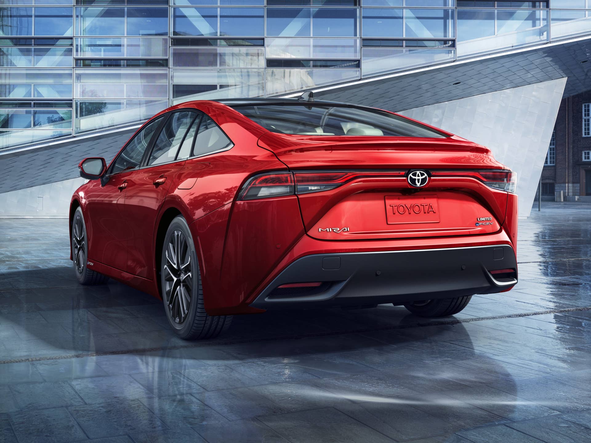 2026 Toyota Mirai Review, Specs, Pricing and Warranty - Autoblog