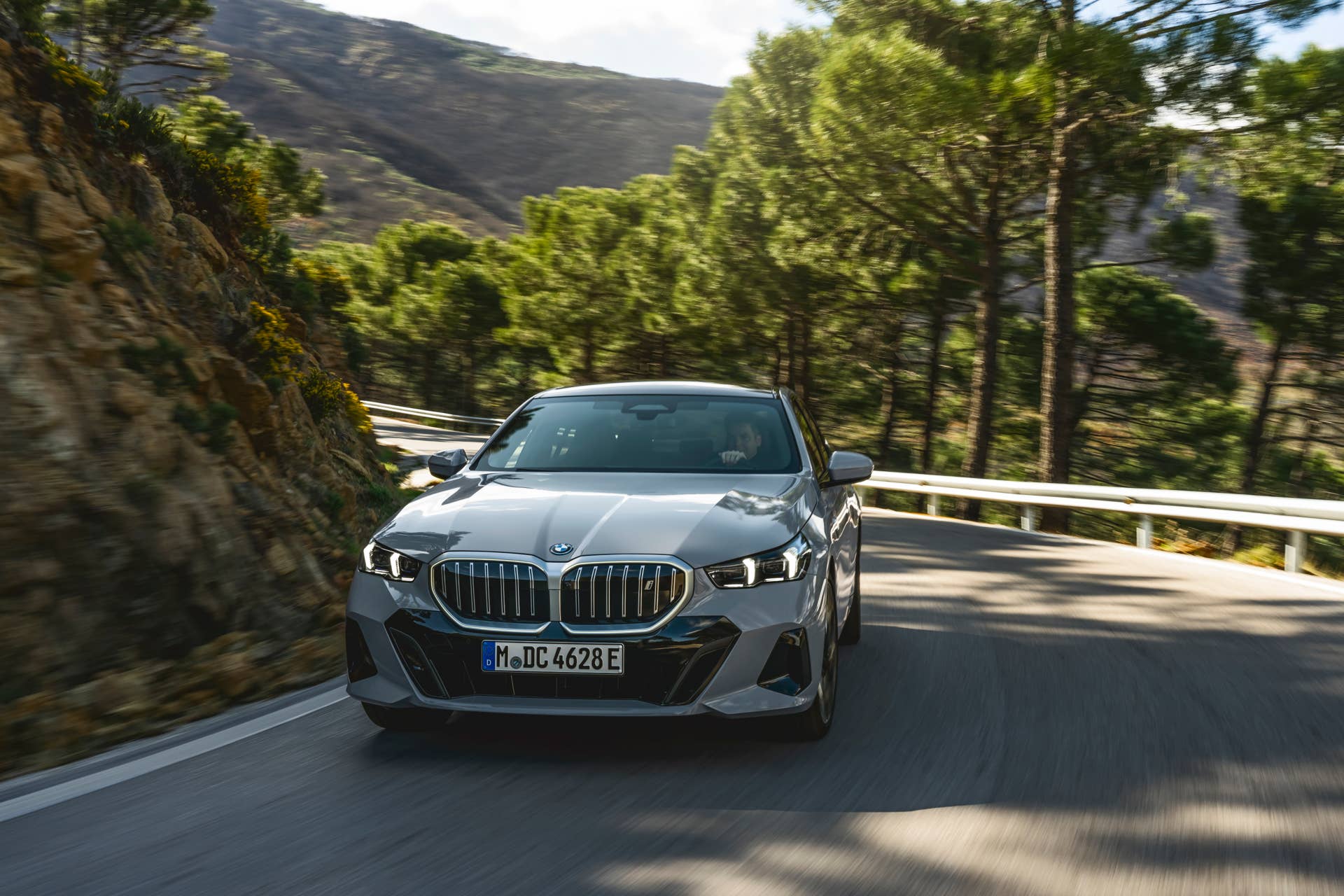 026 BMW 5 Series Review, Specs, Pricing, and Warranty - Autoblog
