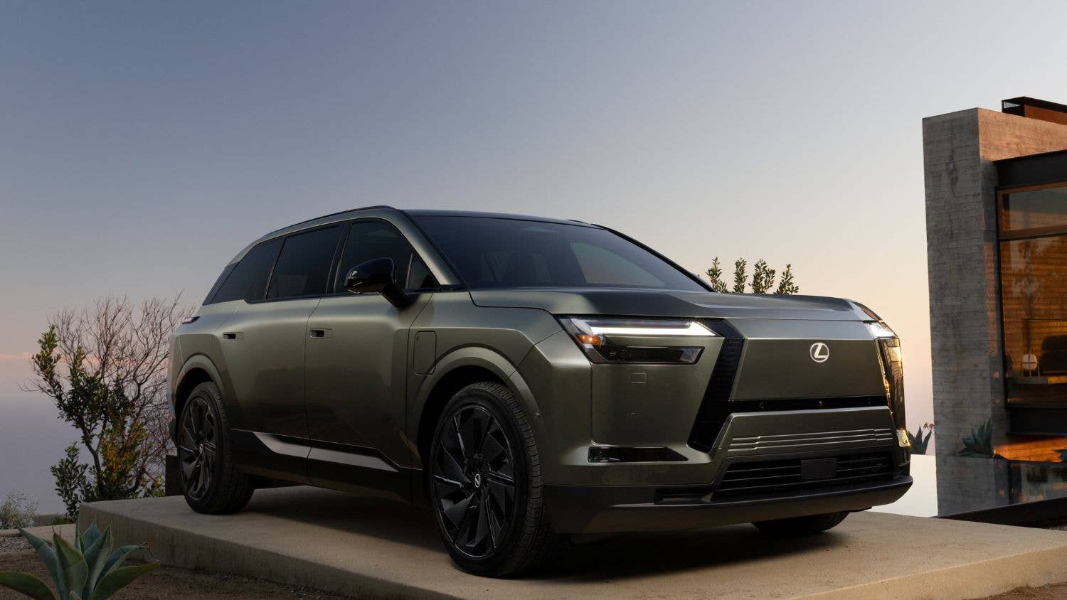 Lexus TZ Arrives as a Three-Row Electric SUV Aiming at Volvo EX90 ...