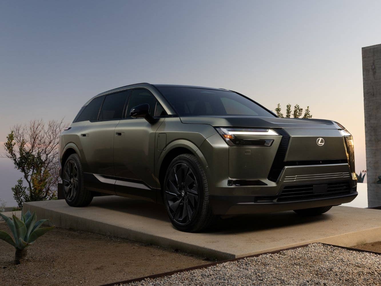 Lexus News: Luxury & Hybrid Innovation - Autoblog