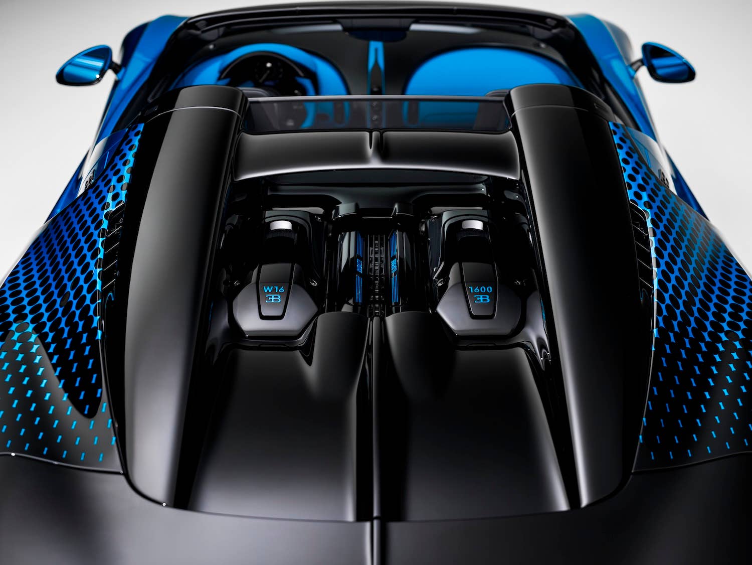 Bugatti W16 Mistral “Fly Bug” Is Inspired by a Dragonfly - Autoblog