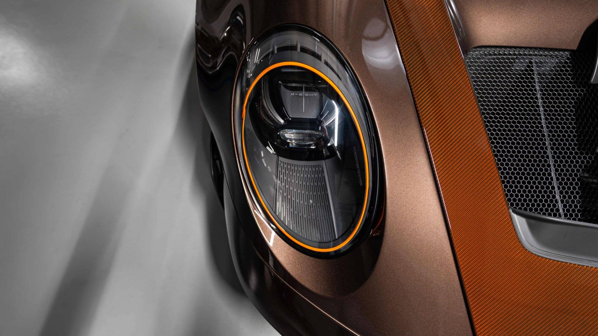 Porsche Turned A 911 GT3 RS Into A Brown Carbon Fiber Masterpiece ...