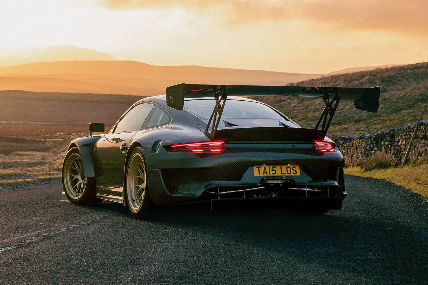 Porsche 911 GT3 RS Gets A $1 Million Carbon Upgrade - Autoblog