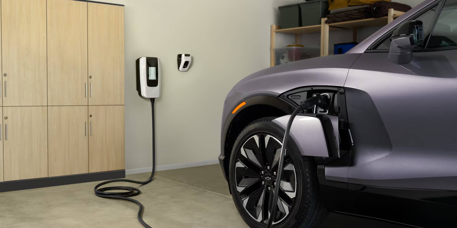 EV Sales Are Stalling Because Buyers Still Think They Need 500 Miles ...