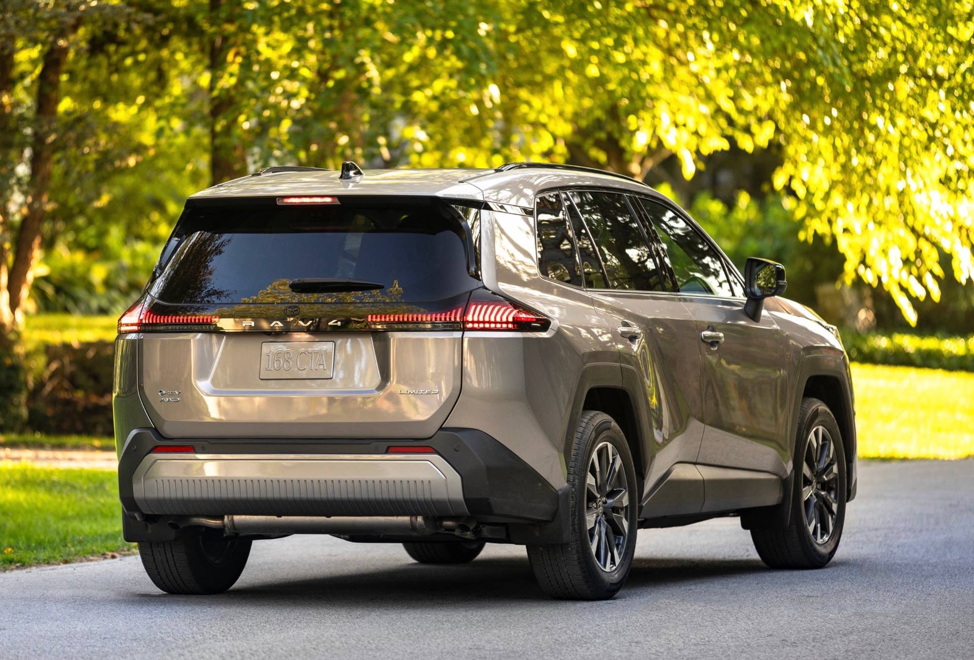 Toyota Hybrid SUV Shoppers May Be Missing The Cheapest Model In The ...